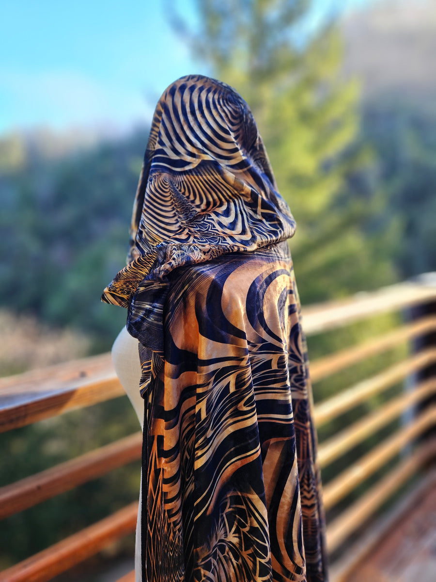Down the Ribbit Hole Velvet Hooded Pashmina – Johnathan Singer Art